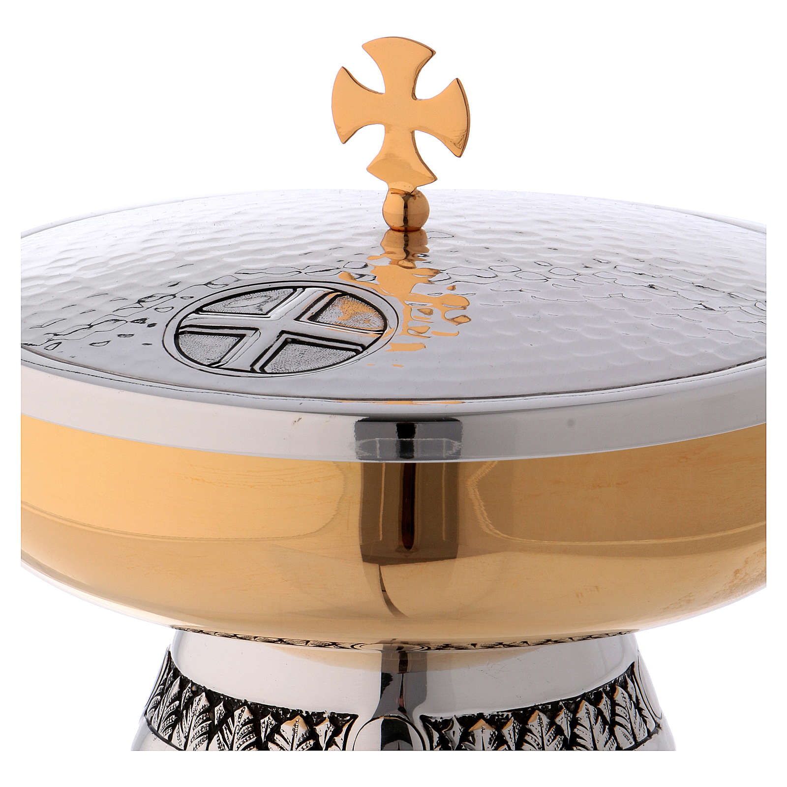 Bowl paten with leaves and Celtic cross | online sales on HOLYART.co.uk