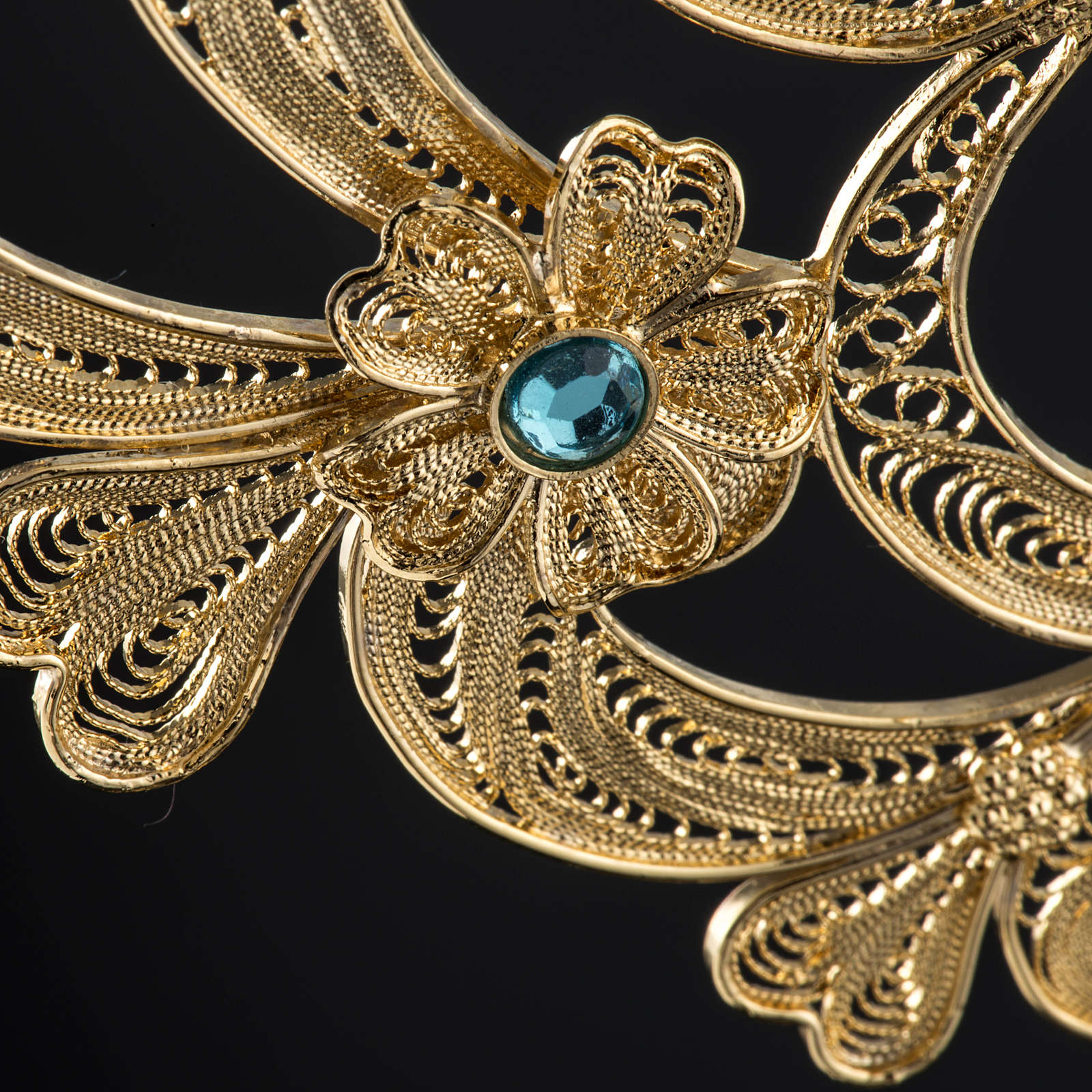 Reliquary in silver 800, golden filigree decoration, 36 cm | online ...