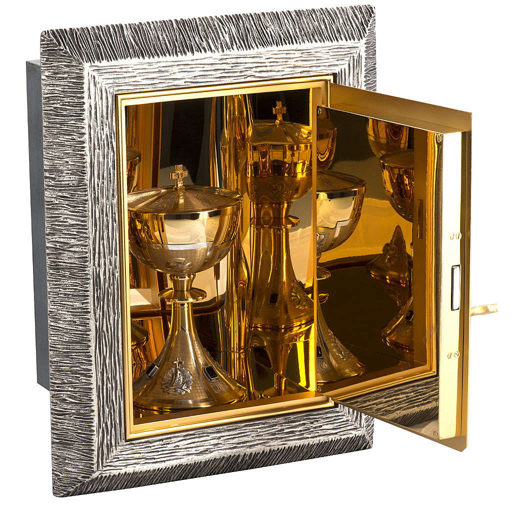 Wall Tabernacle with Lamb of God in bronze and brass | online sales on ...