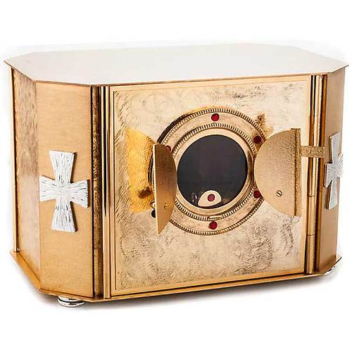 Tabernacle with exposition of the Blessed Sacrament, cross | online ...