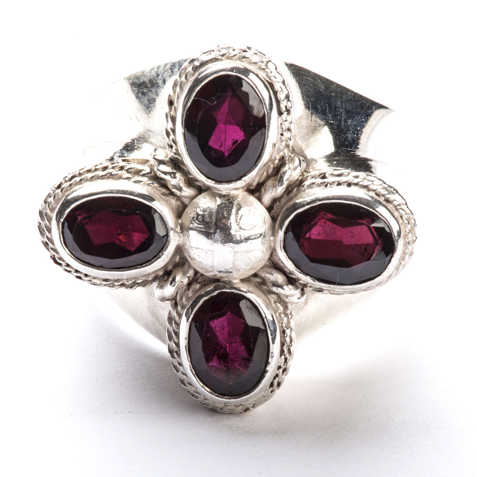 Bishop Ring in silver 925 with four garnet stones | online sales on ...